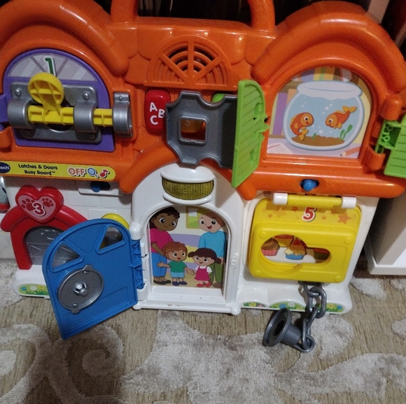 vtech | Toys | Busy Board By Vtech 45 | Poshmark